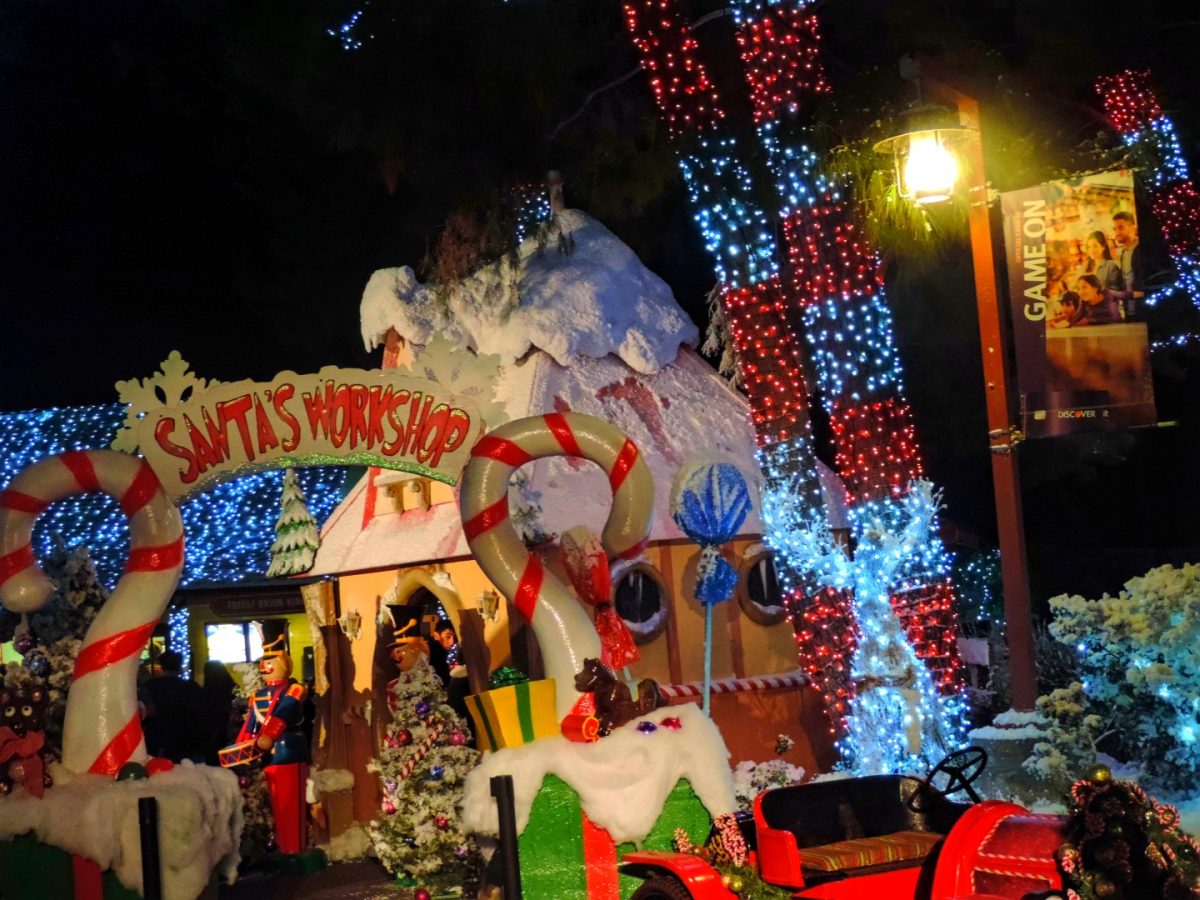 Holiday in the Park Opens at Six Flags Magic Mountain - 2016 - Coaster ...