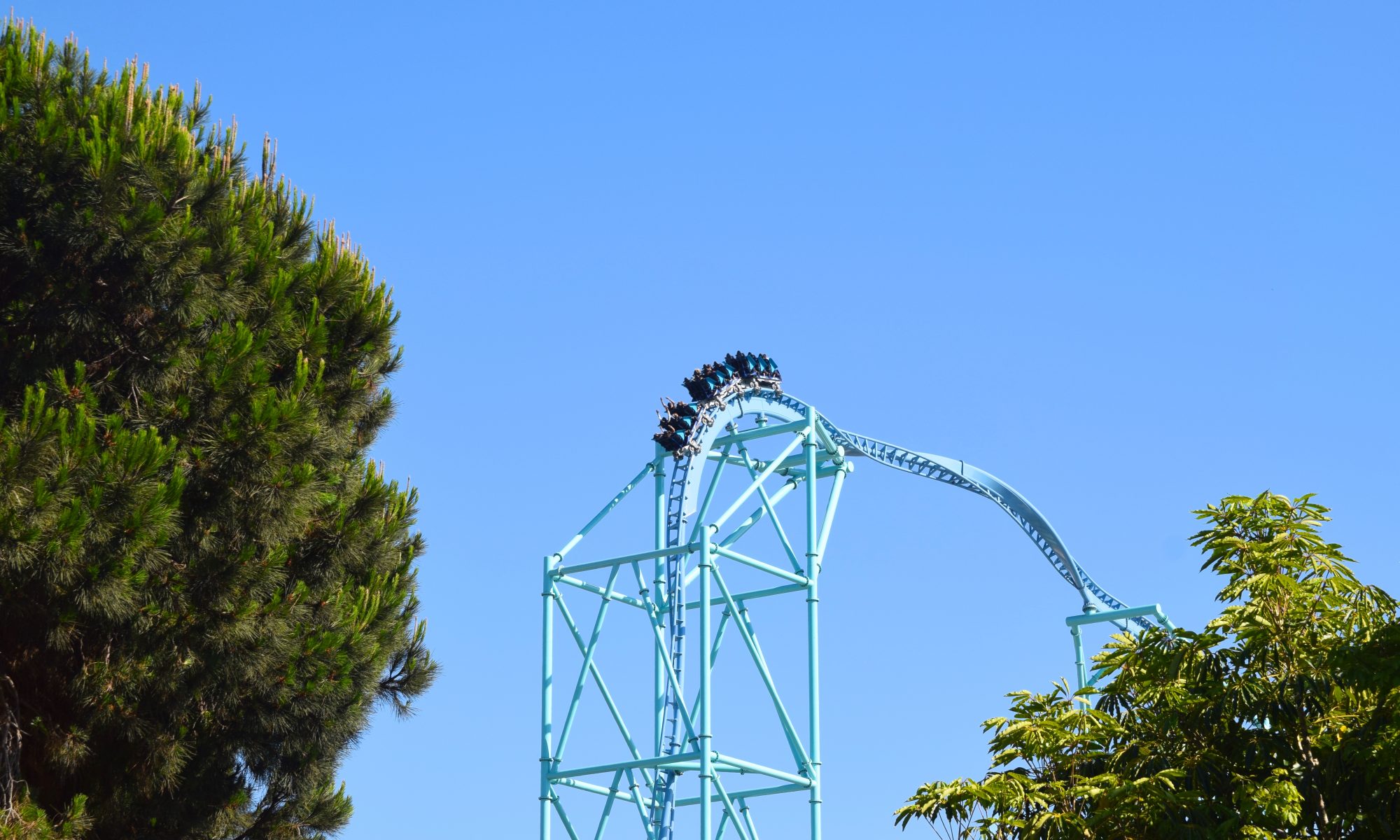 Electric Eel - SeaWorld San Diego's New Coaster! - Coaster Kings