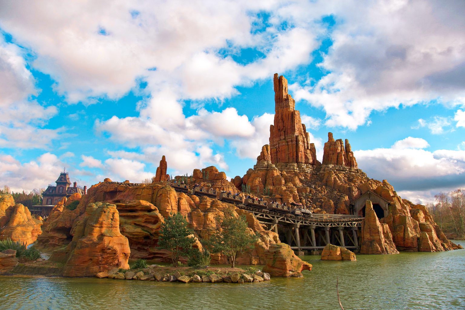 10 Best Themed Disney Areas in the World - Page 2 of 2 - Coaster Kings