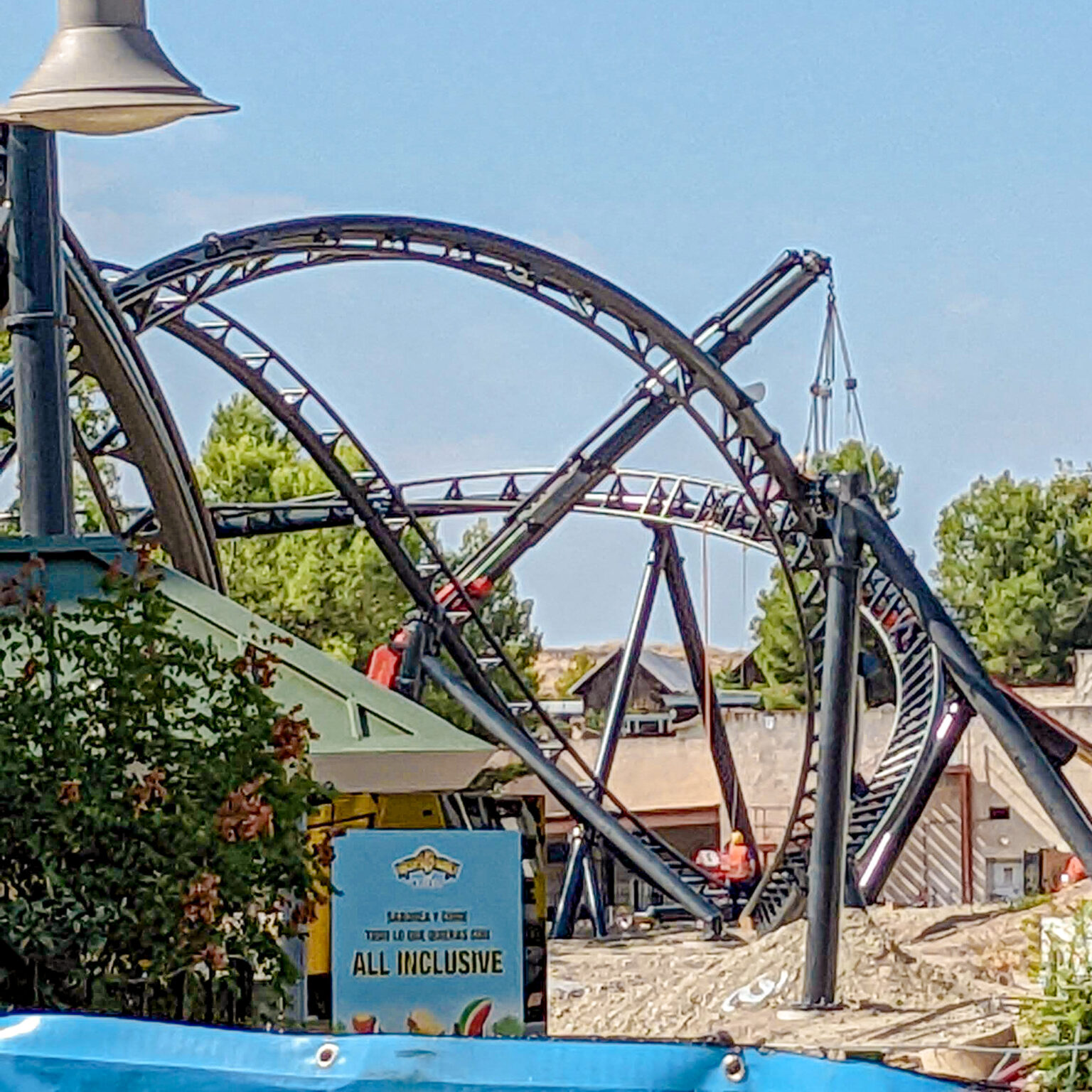 New Inversions and Airtime Moments - Parque Warner Madrid Batman ...