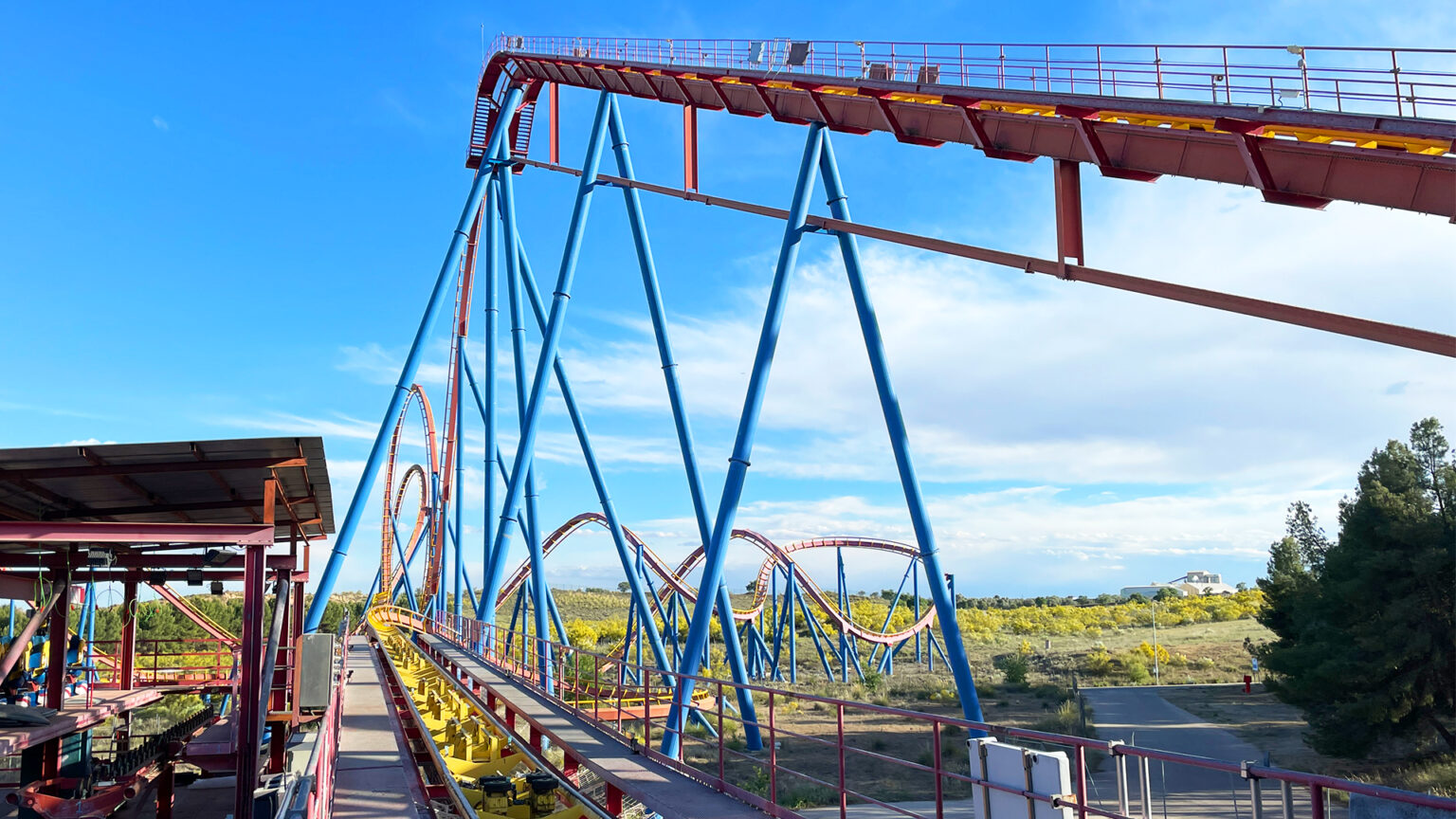 BATMAN GOTHAM CITY ESCAPE OPENING NIGHT EVENT & EXPERIENCE REVIEW (WITH ...