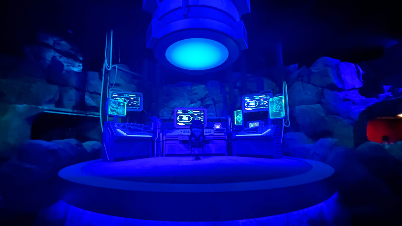 BATMAN GOTHAM CITY ESCAPE OPENING NIGHT EVENT & EXPERIENCE REVIEW (WITH ...